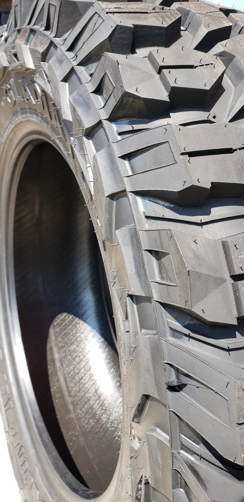 33X12.50R22 GLADIATOR F X COMP M/T | Wheels Below Retail